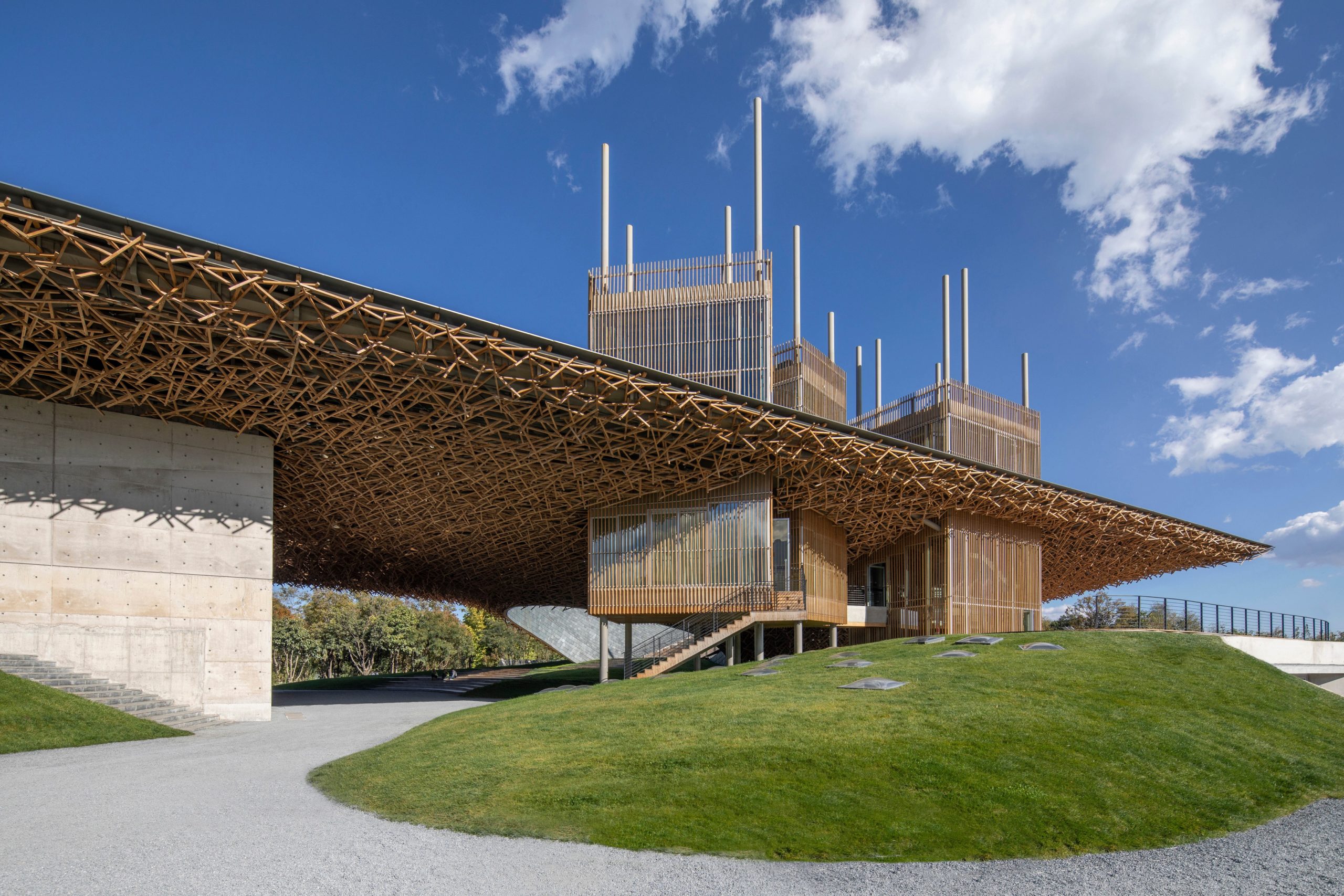 Yang Liping Performing Arts Center